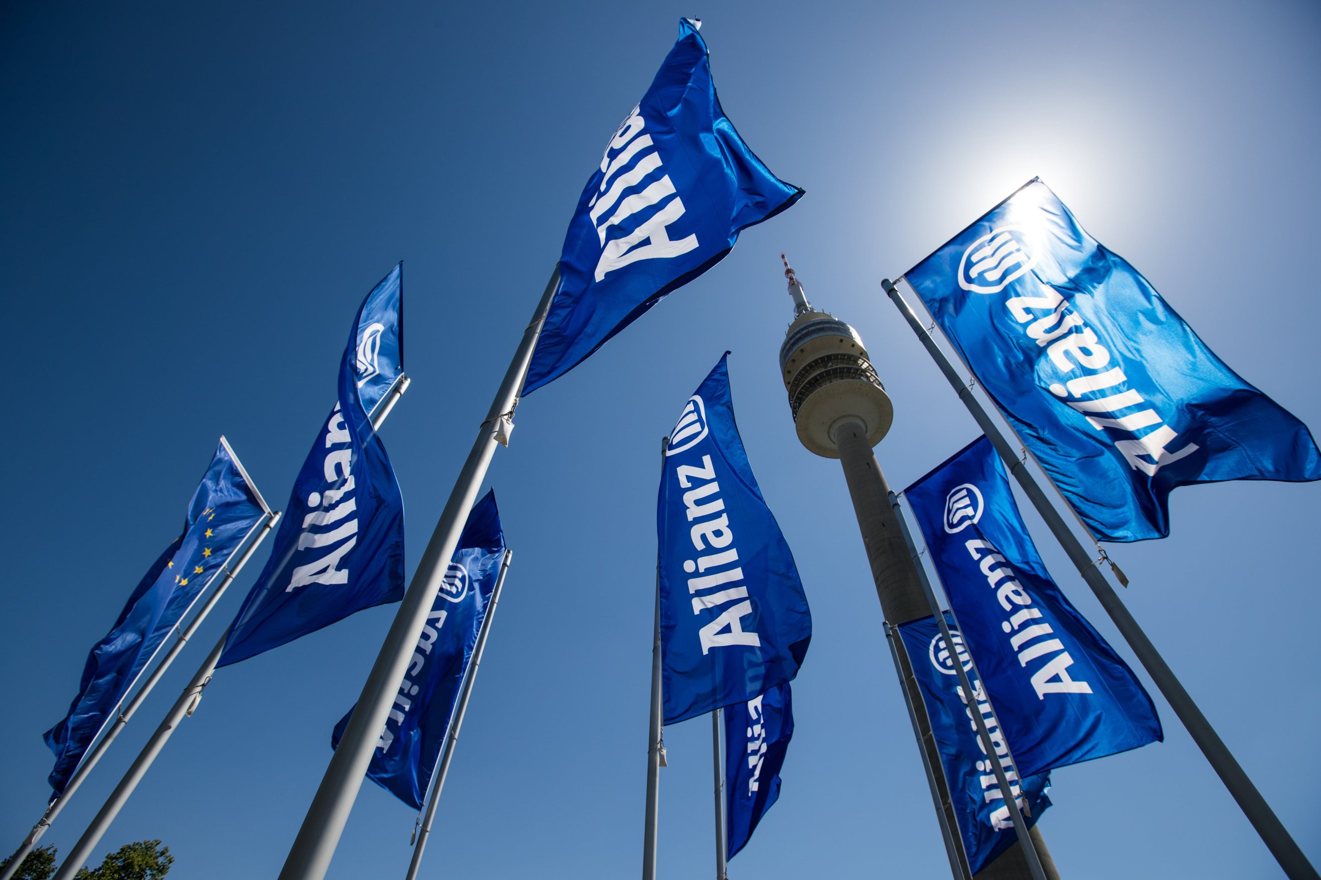Allianz France Launches a Social Wall to Boost the Visibility of Brand ... Allianz France Launches a Social Wall to Boost the Visibility of Brand ...