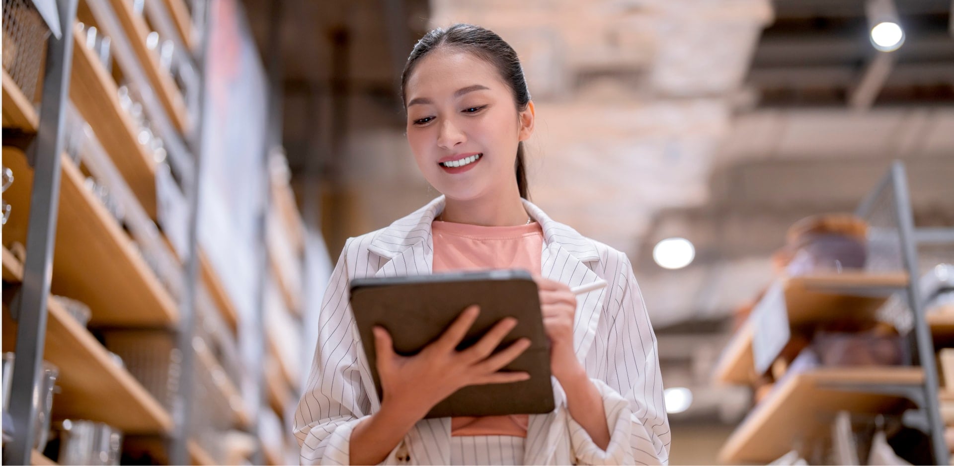 12 Strategies to Improve Internal Communications in Retail